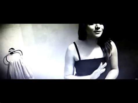 Indian Bathroom Girl Girl Removing Clothes Youtube