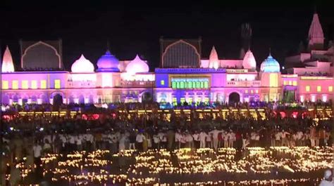 Pm Narendra Modi Visits Ayodhya Participates In Deepotsav