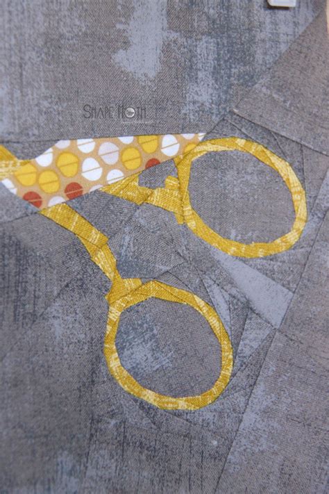 Shape Moth Vintage Scissors Pp Pattern