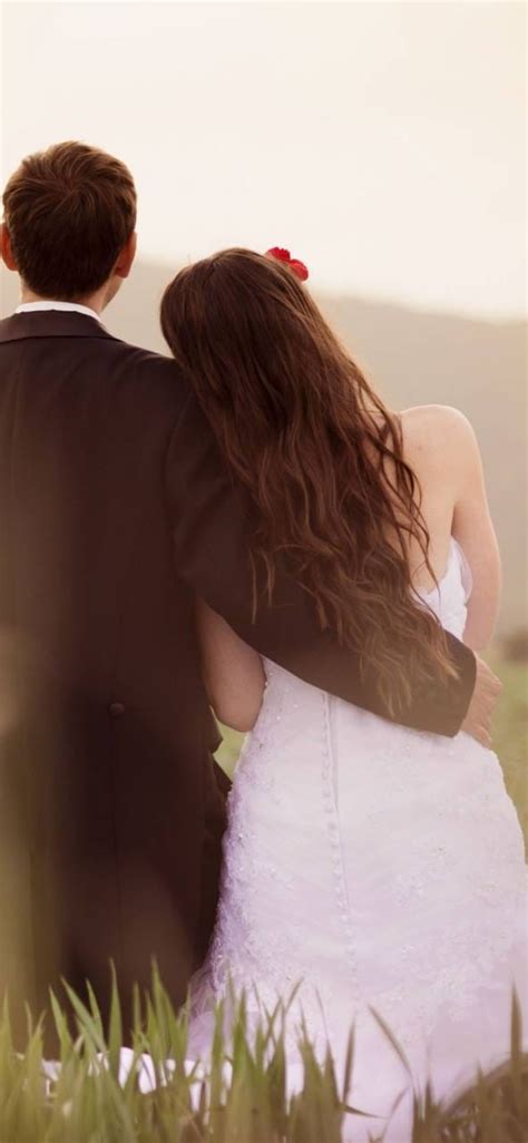 იცი რა მიყვარს რა შენზე და შენ საკმარისი არ ხარ