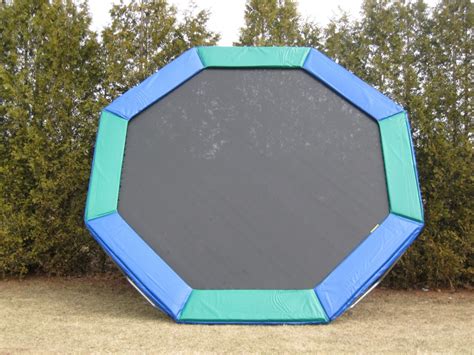 16' Octagon Trampoline - Triad Trampolines