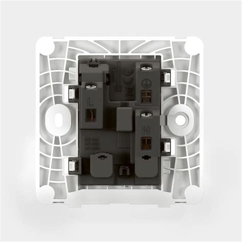 Socket Outlets Tenby 838018 Single Pole Socket Outlets 13a 250v