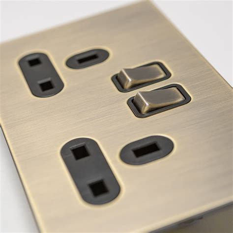 Antique Brass Switches And Sockets J Series Brass Bee