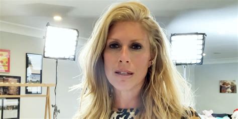 Jill Martin 47 Cries While Trying On Wigs After Losing Hair Amid Her