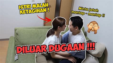 PRANK WIK-WIK KE ISTRI JEPANG ! REAKSINYA BEGINI ! - YouTube