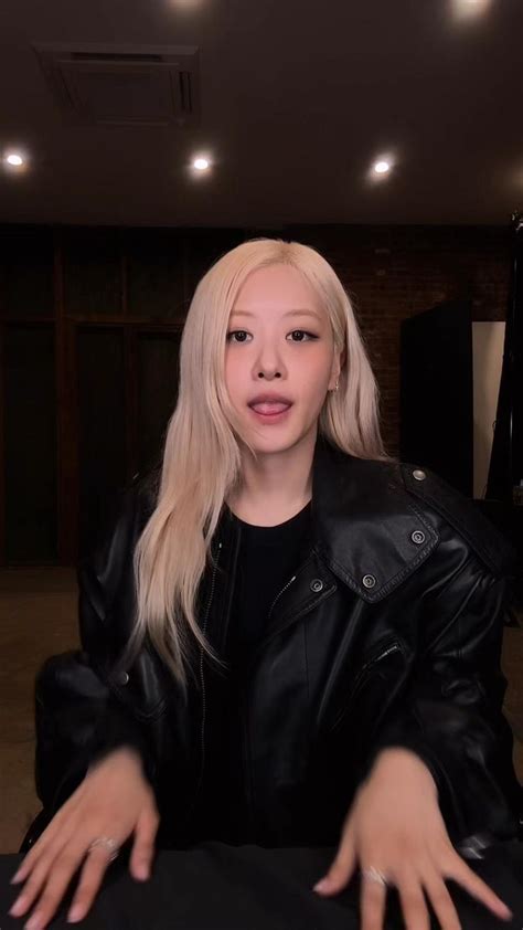 RosÉ Rosesarerosie Tiktok Update 🖤game Start🖤 Мемы