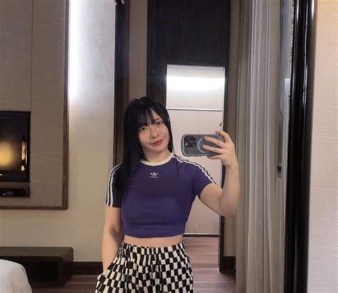 Chanyota R Wrestlegirls