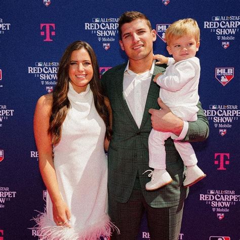 Austin Riley News Biography Mlb Records Stats And Facts