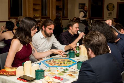 How To Plan A Rehearsal Dinner That Doesn T Suck All The Fun Out Of The Wedding Weddingmix Blog