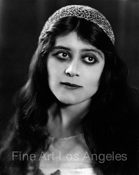 Photo Of Theda Bara Portrait Of Silent Era Sex Symbol Etsy