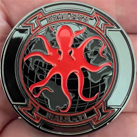 Mals 11 Usmc Challenge Coin Glow In The Dark Devilfish Coin
