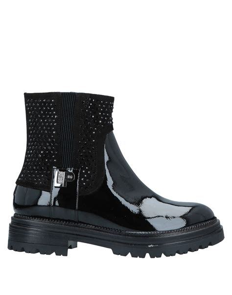 Loretta Pettinari Ankle Boots in Black - Lyst