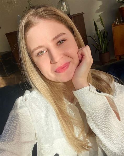 ريما ستوب에 있는 Aya Raheem님의 핀