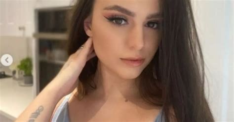 X Factors Cher Lloyd Flaunts Cleavage As She Oozes Sex Appeal In