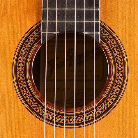 Jose Ramirez 1999 Guitar 2 Flamenco Guitarnet