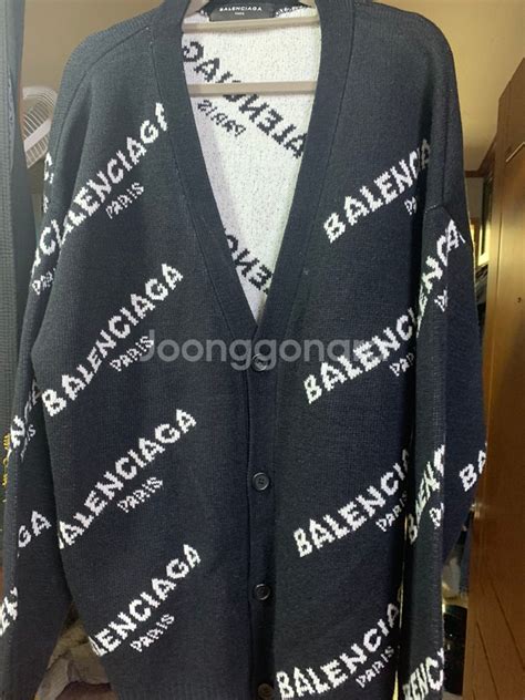 발렌시아가 가디건 니트 스웨터 가디건 중고나라