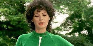 1975 Il Vizio Di Famiglia 720 AI UPSCALED Sexploitation Tnaflix Com
