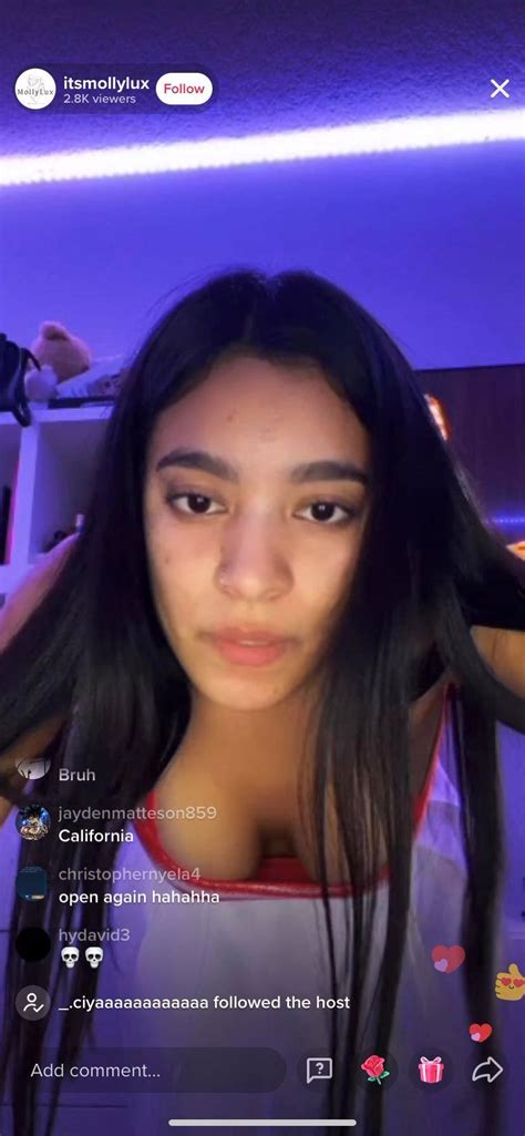 Anyone Have Anything On Her Lives Itsmollylux Tiktok Live She Was