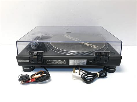Technics 1210 MK2 Direct Drive DJ Turntable