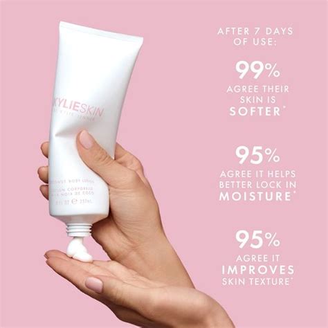 Banner에 있는 L Ar님의 핀 카드 템플릿 배너 웹 배너 디자인