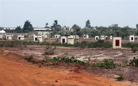 Pôles Urbains Des Populations Des Villages De Bambilor Et Diender