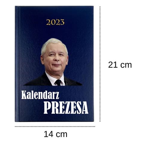 Купить ЕЖЕДНЕВНЫЙ КАЛЕНДАРЬ А5 2023 С ГРАВИРОВКОЙ отзывы фото и
