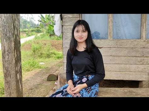 Tante Sange Kisah Malam Pertama Dengan Gadis Imut