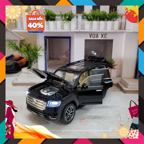 Tặng Oto Chibi Mô Hình Xe Toyota Land Cruiser Lc300 Tỉ Lệ 1 24 Có
