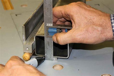 Make Your Own Biesemeyer Style Guide Rails VerySuperCool Tools