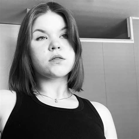 Emma Puolakanaho Emmamaaria • Threads Say More