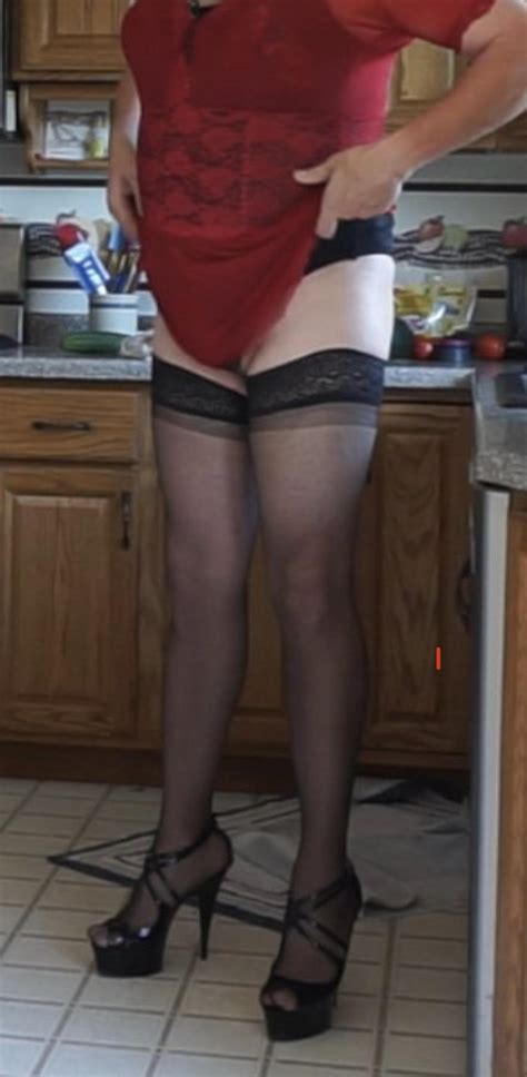 Nothing Like Wearing Thigh Highs And Heels While Doing House Work