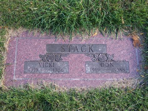 Donald D “don” Stack 1919 1988 Mémorial Find A Grave