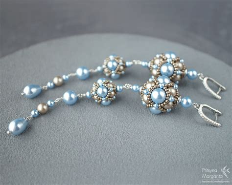 Серьги длинные висячие с жемчугом Сваровски. Голубые бежевые жемчужные ...