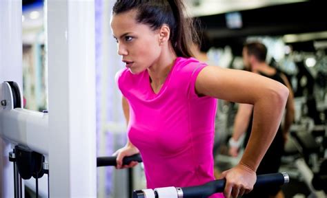 What Do Barbell Curls And Dips Have In Common Updated 2022