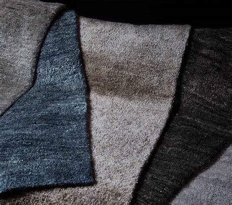 Symmetria Shiir Rugs