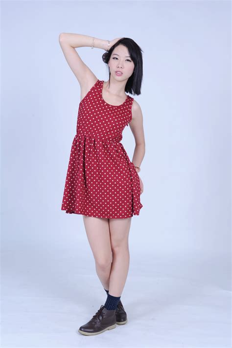 國模小雨大尺度人體私拍套圖 3139