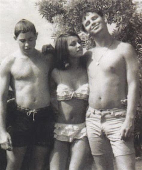 Jim Morrison Girlfriends The Mysterious Death Of Jim Morrison