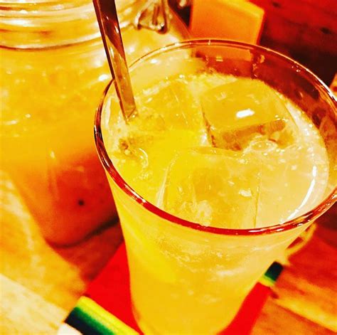 Meeme Ledge Magazine