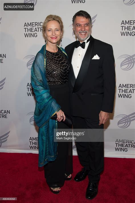 Laila Robins Feet Aznudefeet