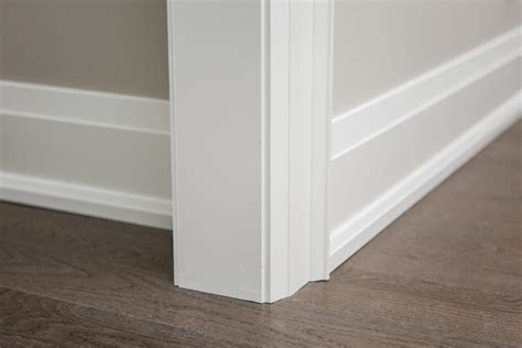 Uwg丨2026 Trim And Moulding Trendsbig Baseboards And Minimalist Styles