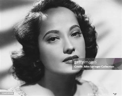 794 Merle Oberon Photos And High Res Pictures Getty Images