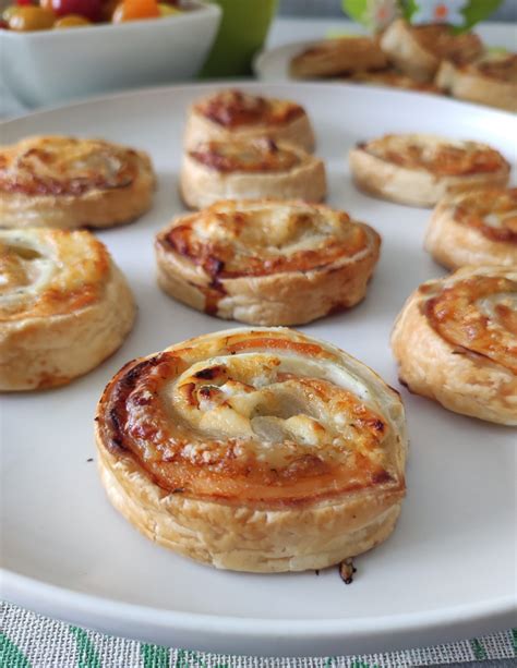 Roulés Feuilletés Truite Fumée And Fromage Frais