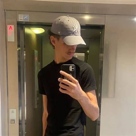 Lucas Lucas Lscd • Threads Say More