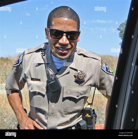 California Highway Patrol Police Officer Banque De Photographies Et D