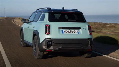 Renault 4 E Tech Le Suv électrique Qui Combine Lagilité De La R5