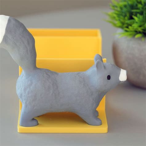 3d Printable Squirrel Post It And Pen Holder By Philippe Barreaud