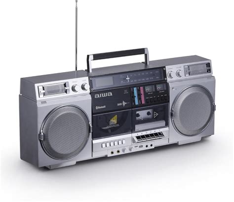 Aiwa Retro Boombox Cd Player With Cassette Recording