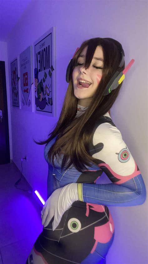 Marin Kitagawa Terefurvr R Cosplay Babes