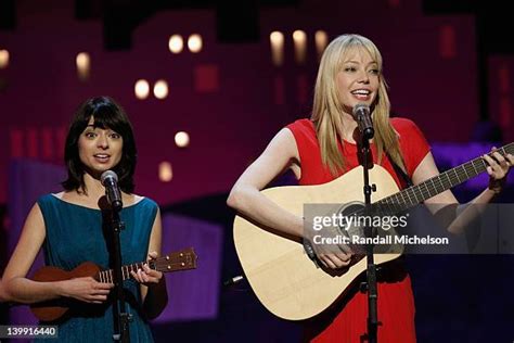 377 Riki Lindhome And Kate Micucci Photos And High Res Pictures Getty