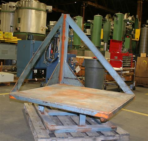 Conair 120 005 Pneumatic Gaylord Box Tilter